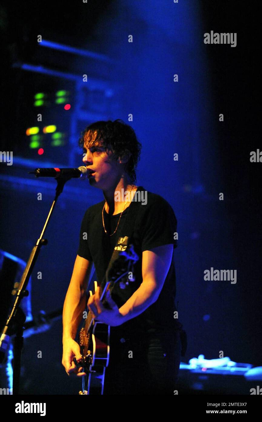 UK band Razorlight performs live at the Filmore. The indie band ...