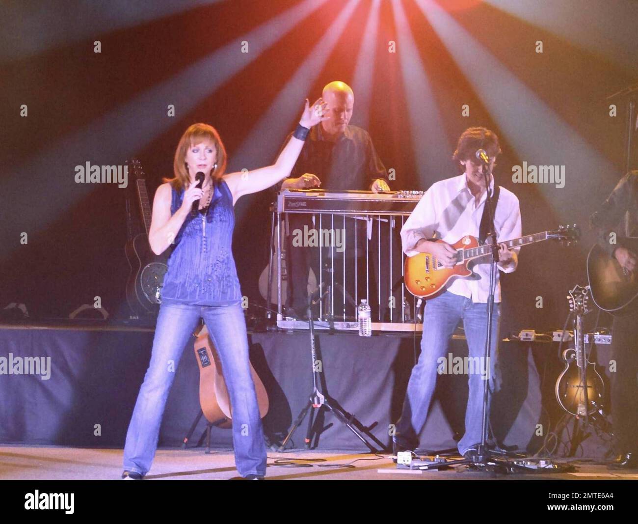 Reba McEntire performs live in concert at Atlantis Paradise Island ...