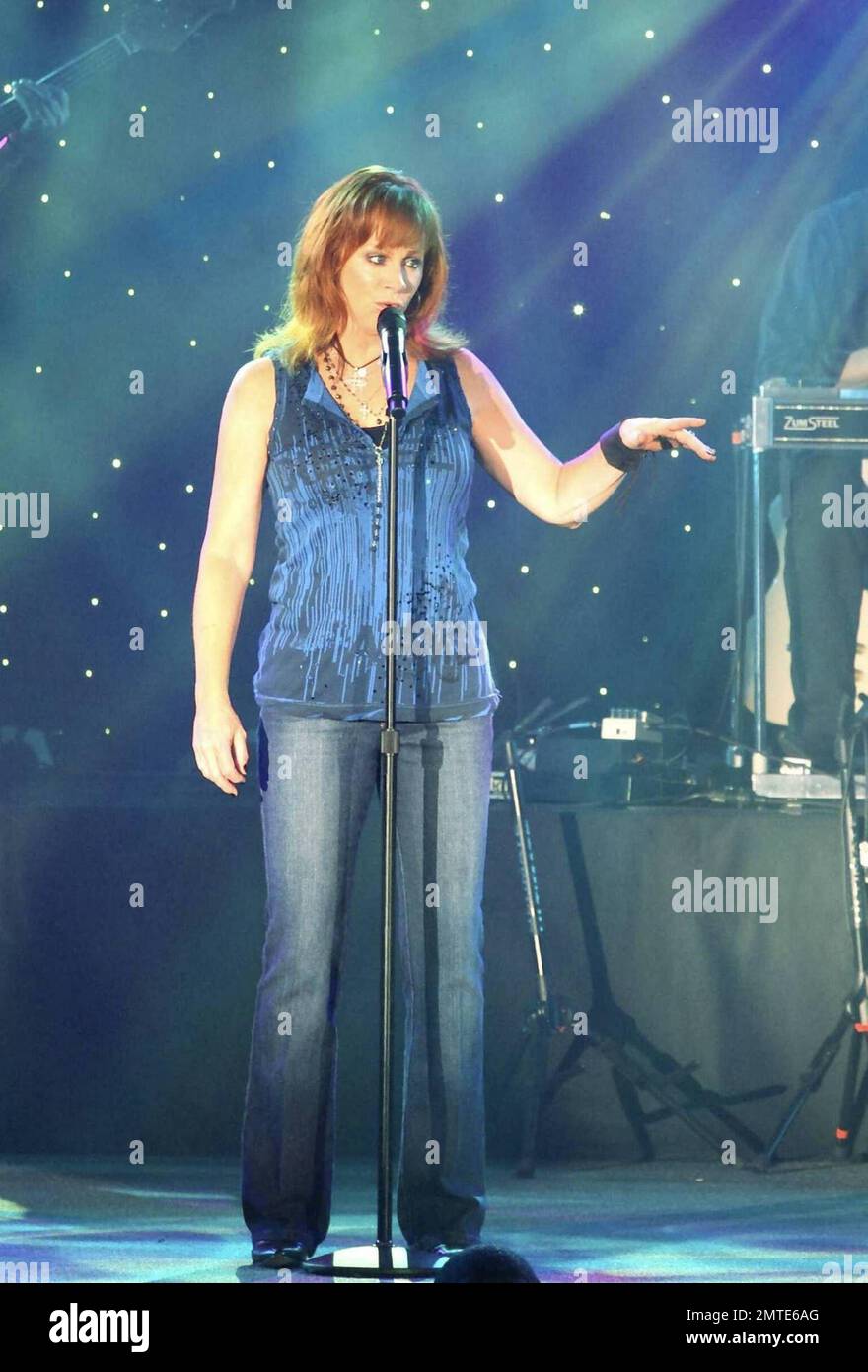 Reba McEntire performs live in concert at Atlantis Paradise Island ...
