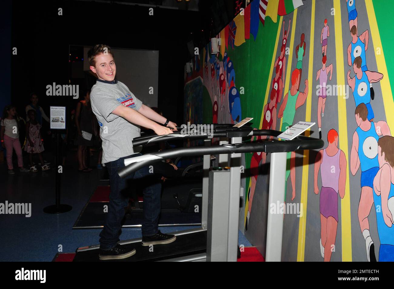 'iCarly' star Reed Alexander visits the opening of the 2012 Summer ...