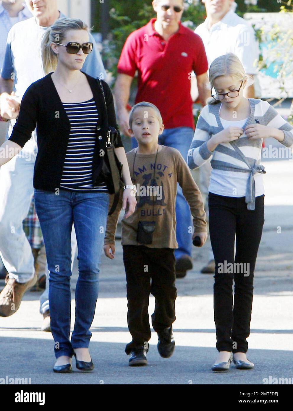 Reese Witherspoon And Jim Toth And Kids