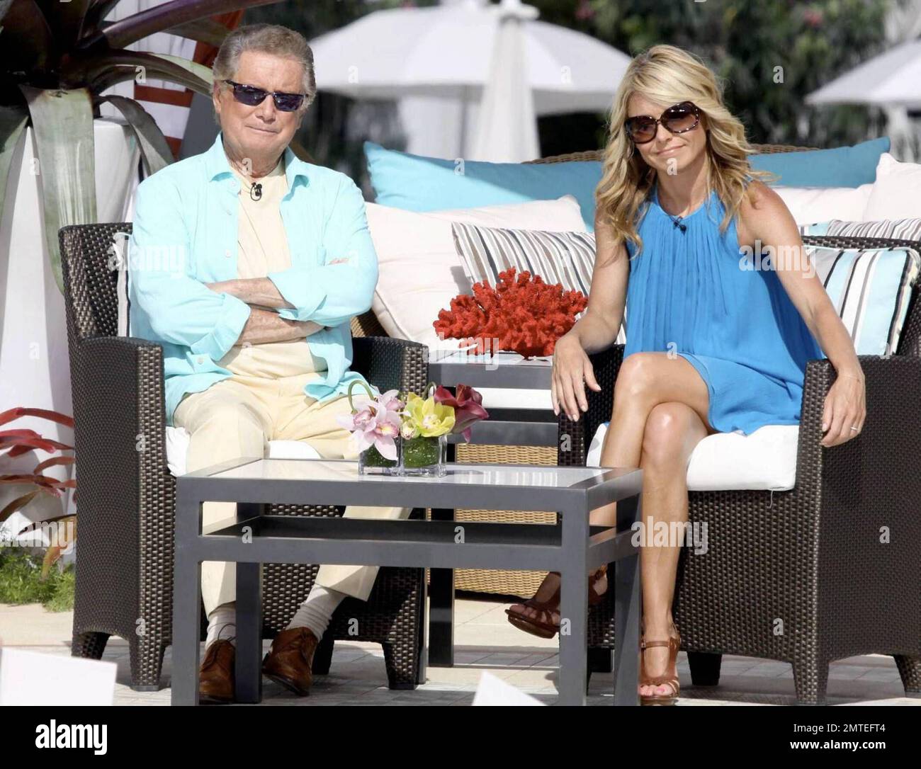 Kelly Ripa and Regis Philbin host their talk show "Live with Regis and ...