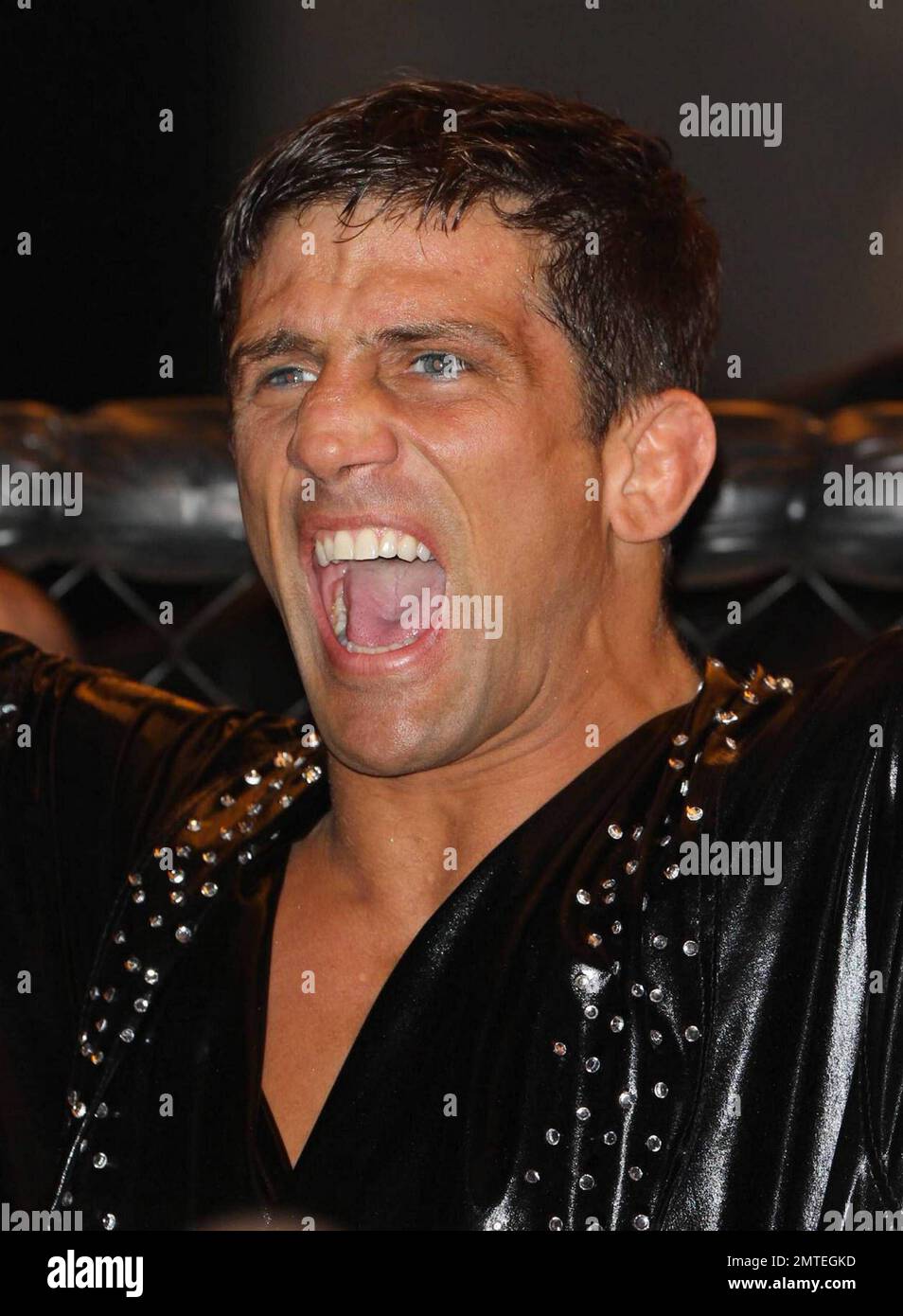 Busty glamor model Katie Price (aka Jordan) dons tight PVC trousers ...