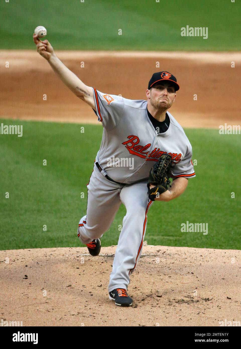 Baltimore Orioles starting pitcher Alec Asher delivers during the first ...