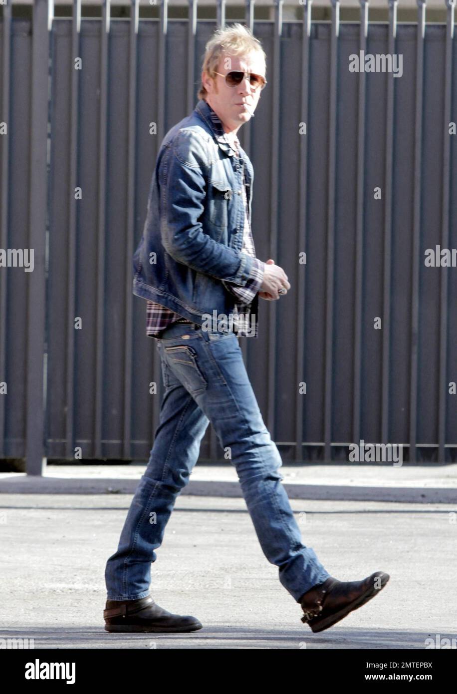 EXCLUSIVE!! Looks like actor Rhys Ifans couldn't wait to have a ...