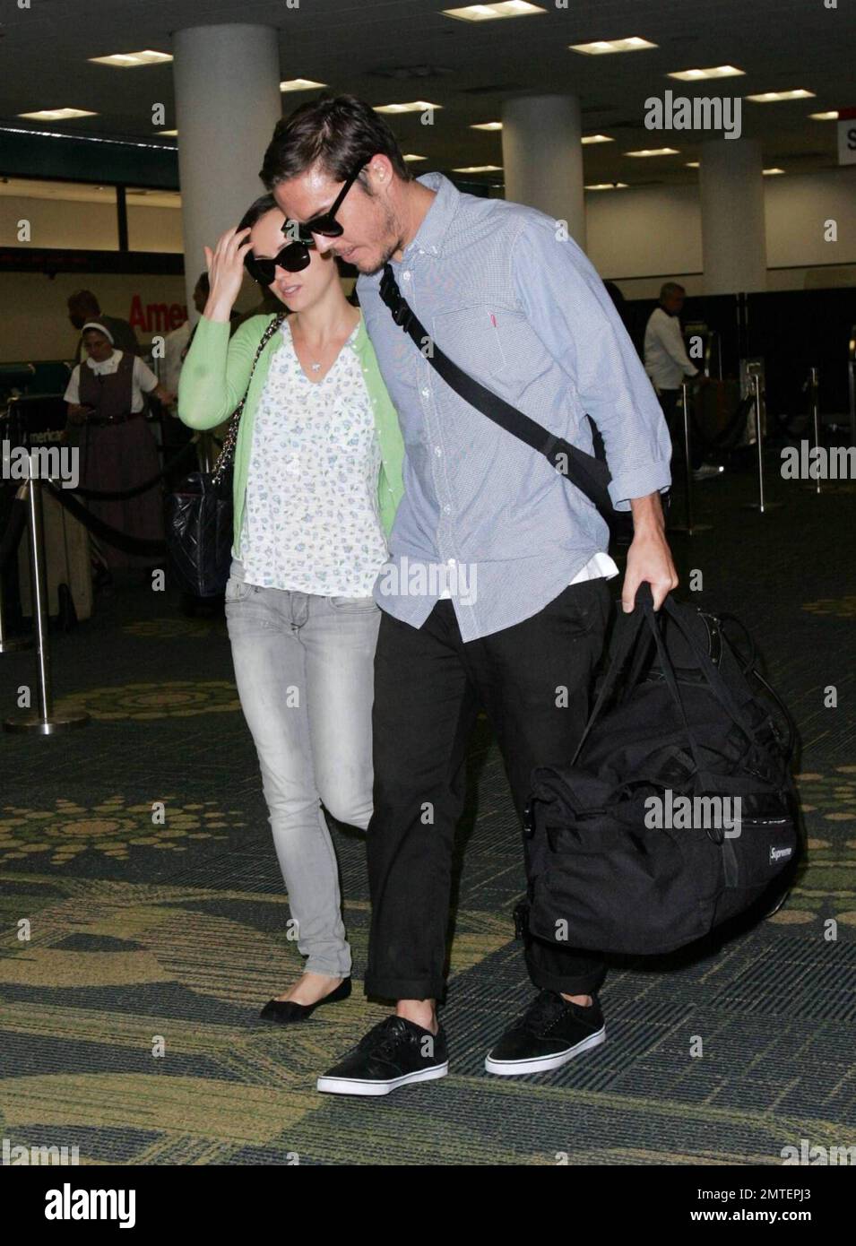 - EXCLUSIVE!! Christina Ricci and her new boyfriend Curtis Buchanan had ...