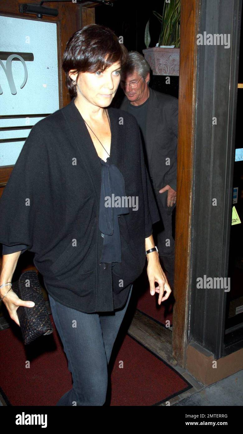 Actor Richard Gere and wife Carey Lowell leave the restaurant Madeo in ...