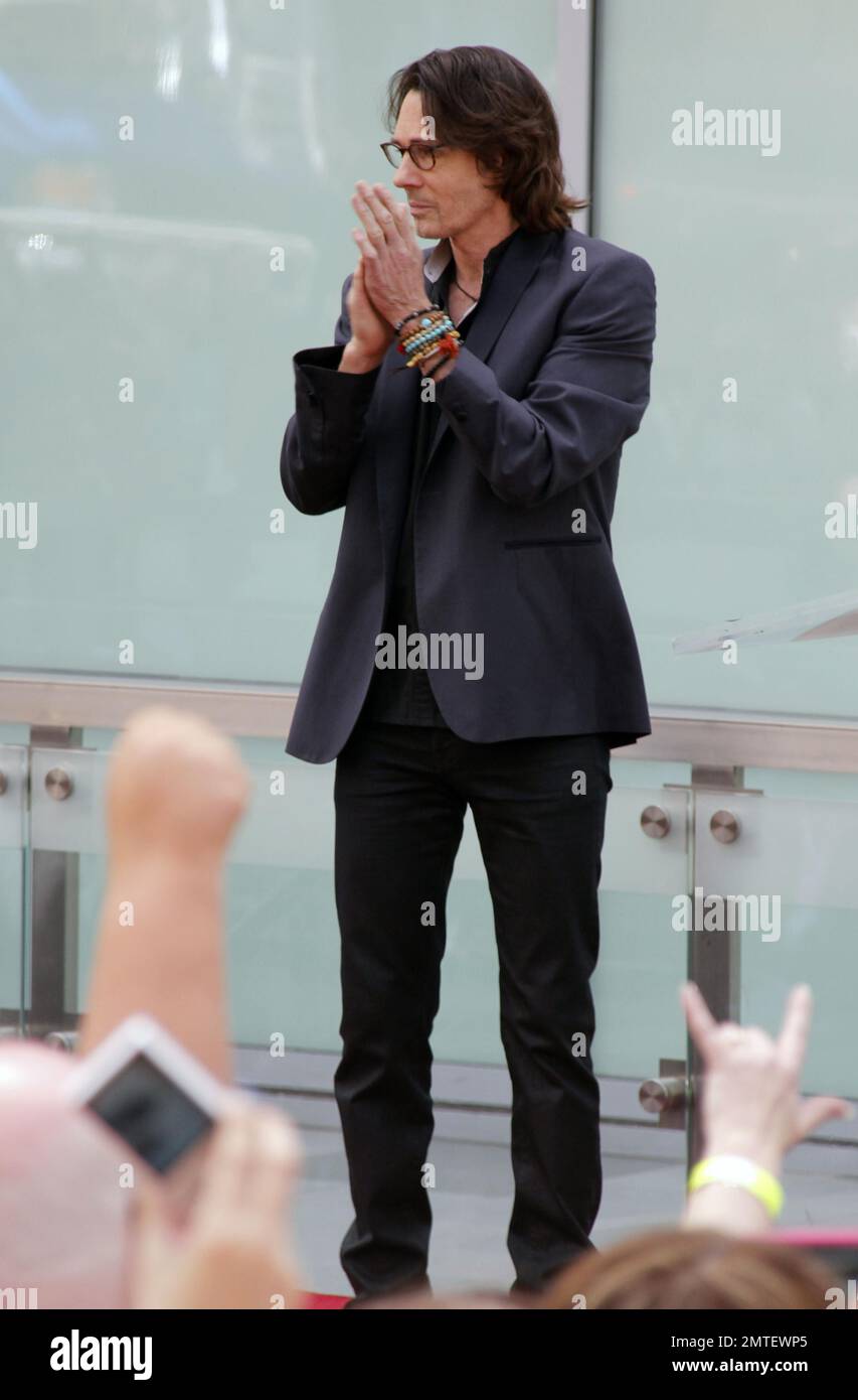 Rick springfield and family hi-res stock photography and images - Alamy