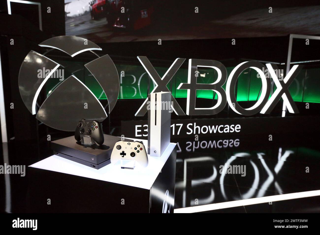 IMAGE DISTRIBUTED FOR MICROSOFT - The Xbox One family of devices ...