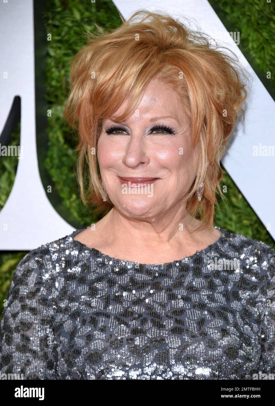 Bette Midler arrives at the 71st annual Tony Awards at Radio City Music ...