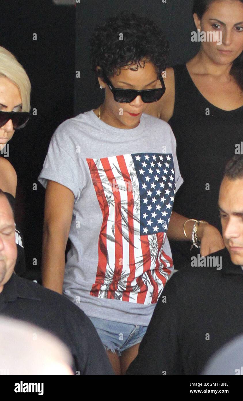 Rihanna parties in Miami with her friends. According to a contact, the ...