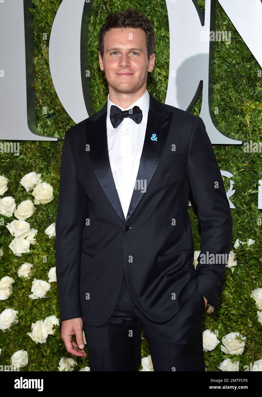 Jonathan Groff arrives at the 71st annual Tony Awards at Radio City ...