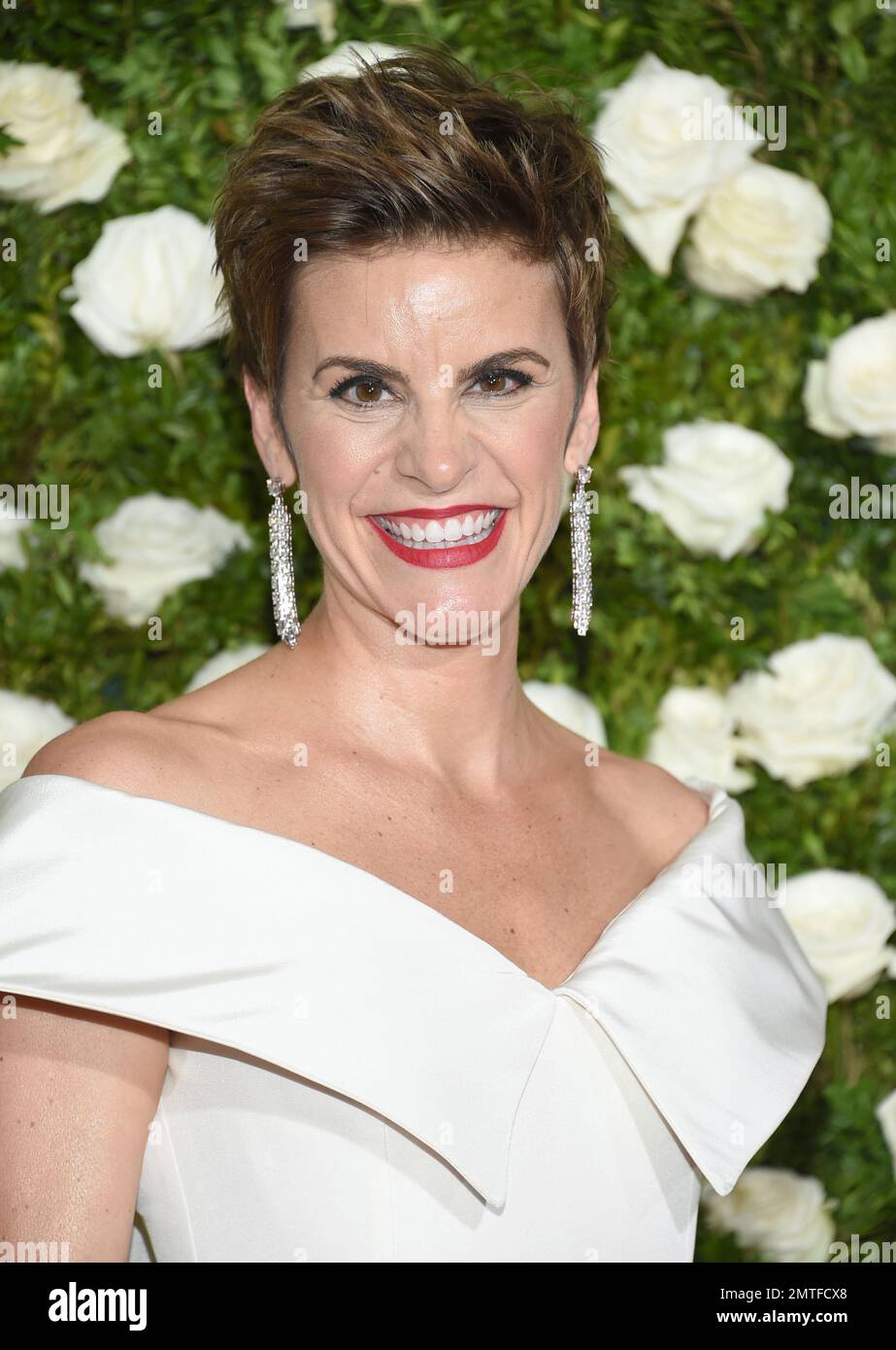 Jenn Colella arrives at the 71st annual Tony Awards at Radio City Music ...
