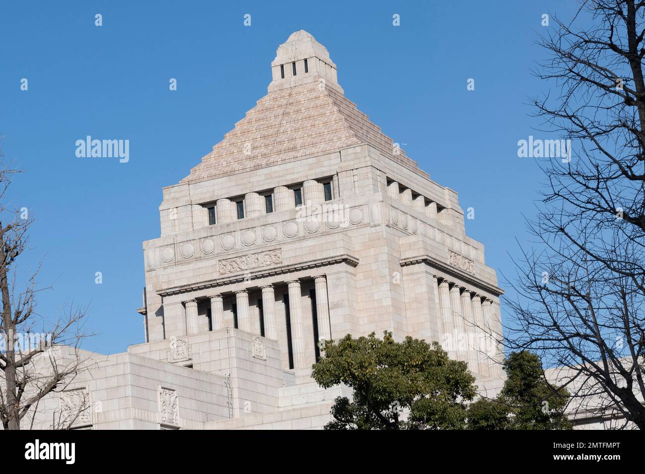 Assembly hall circular hi-res stock photography and images - Alamy