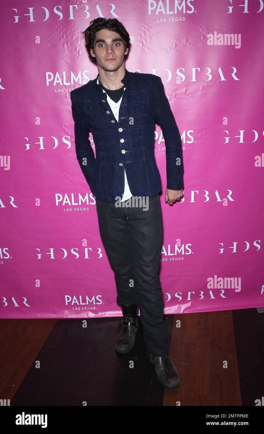 Rj mitte party hi-res stock photography and images - Alamy