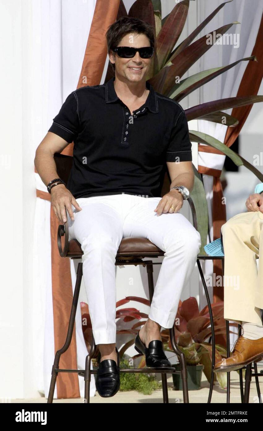 "Brothers & Sisters" star Rob Lowe appears live on "Live with Regis and ...