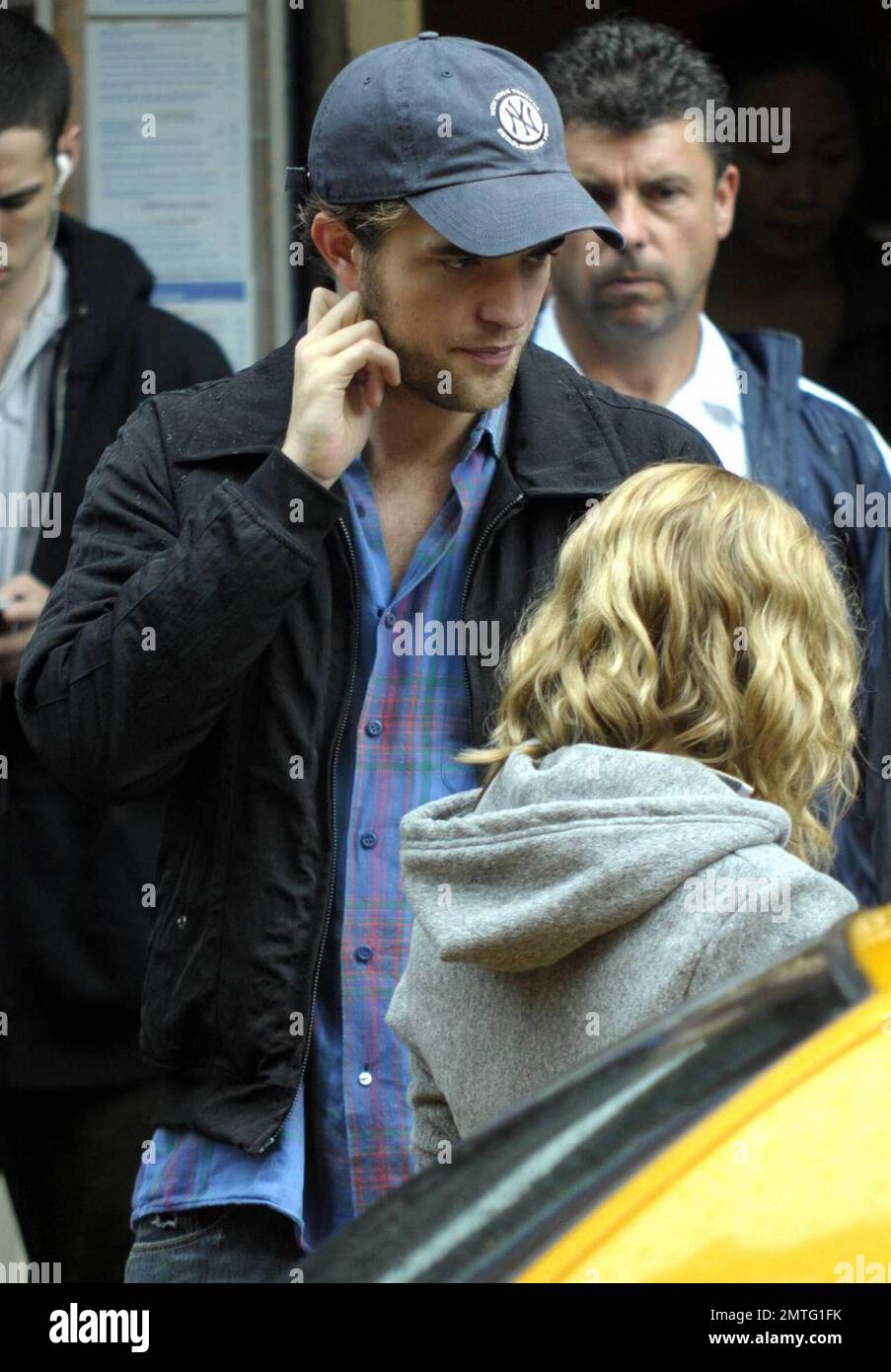 "Twilight Saga: New Moon" star Robert Pattinson films scenes on the set of his new project ...