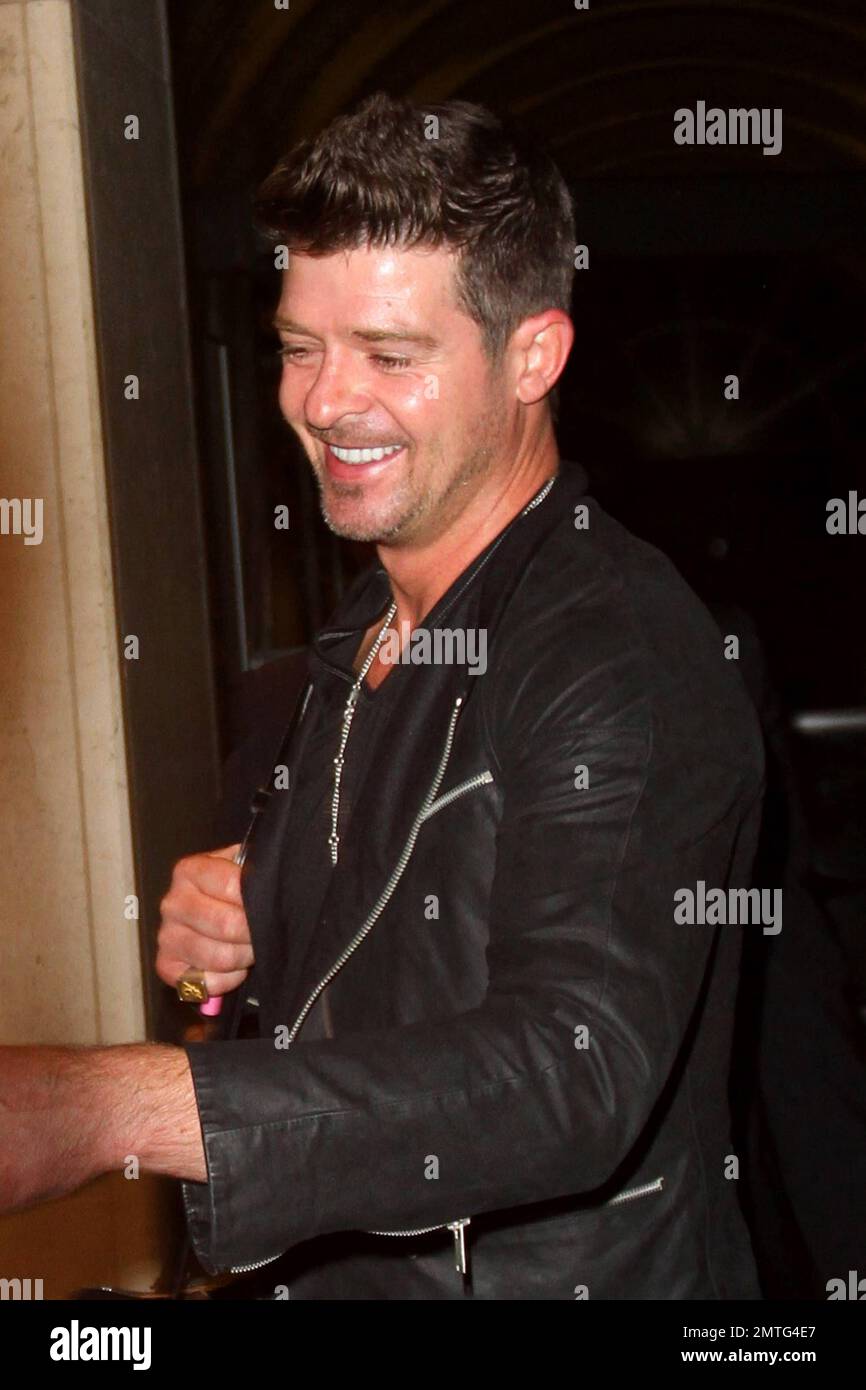 Singer Robin Thicke was spotted arriving at LAX airport after a flight ...