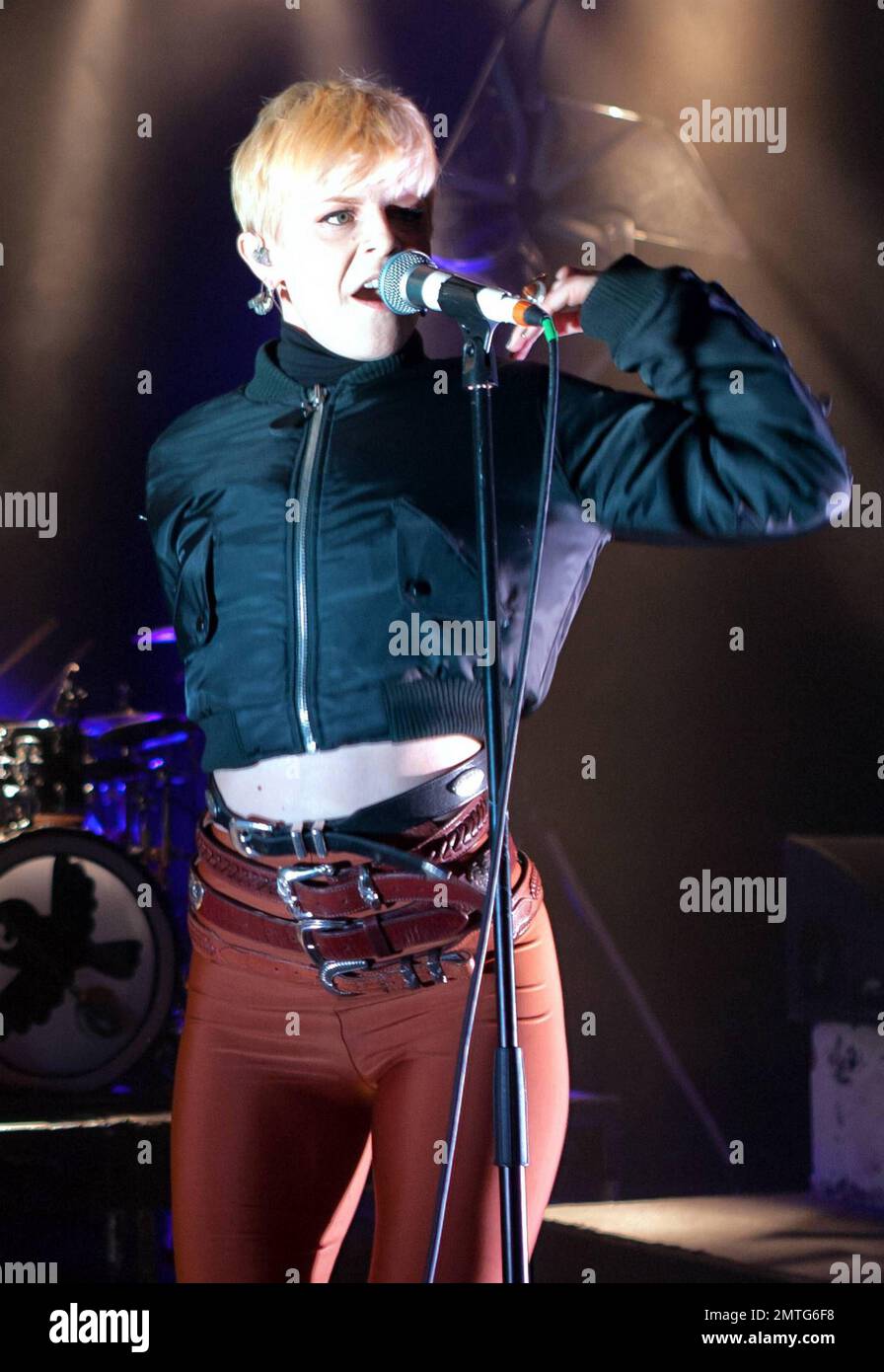 Robyn singer performs hi-res stock photography and images - Alamy