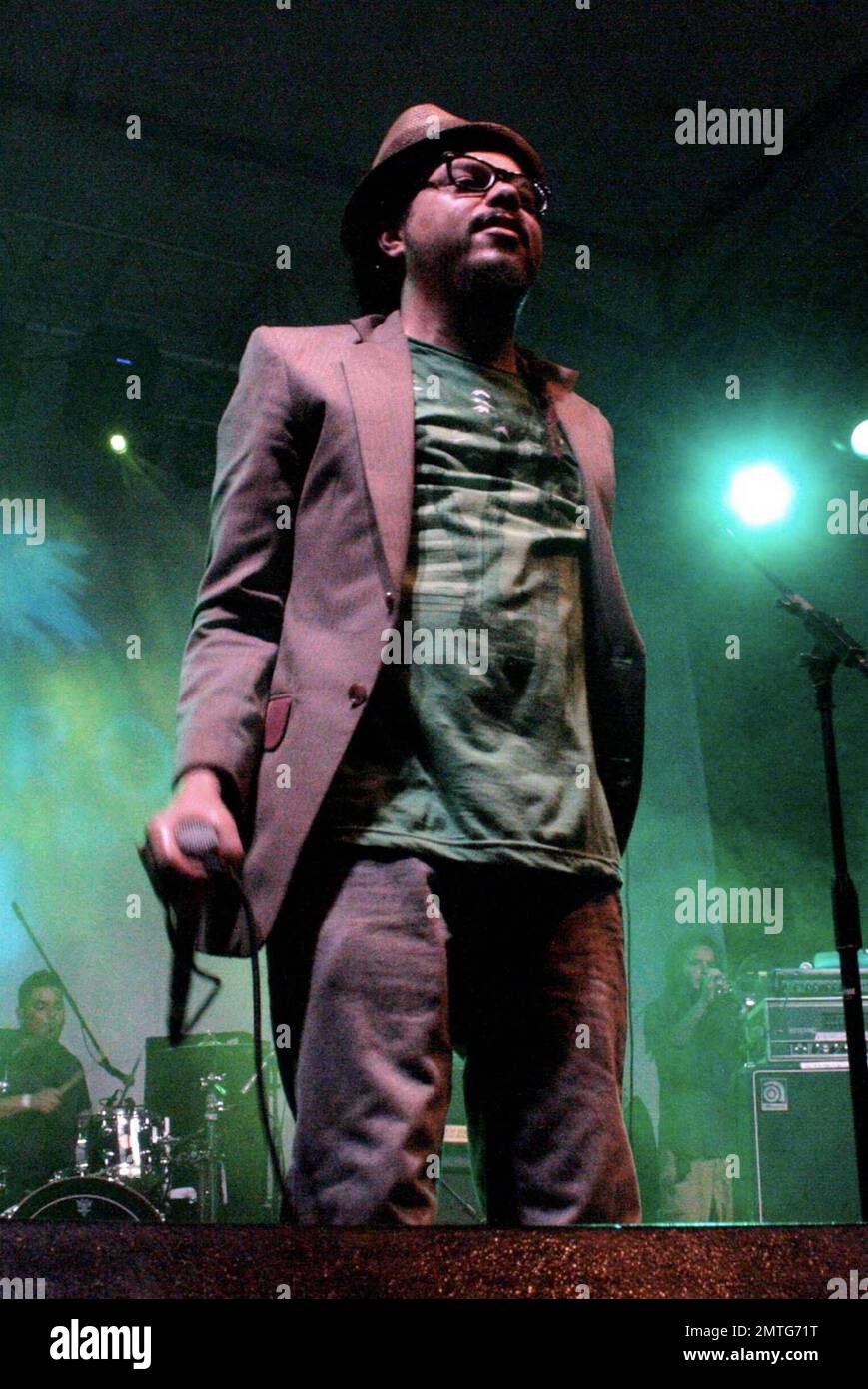 Locos por Juana performs live at the Miami Rock en Espanol Festival ...