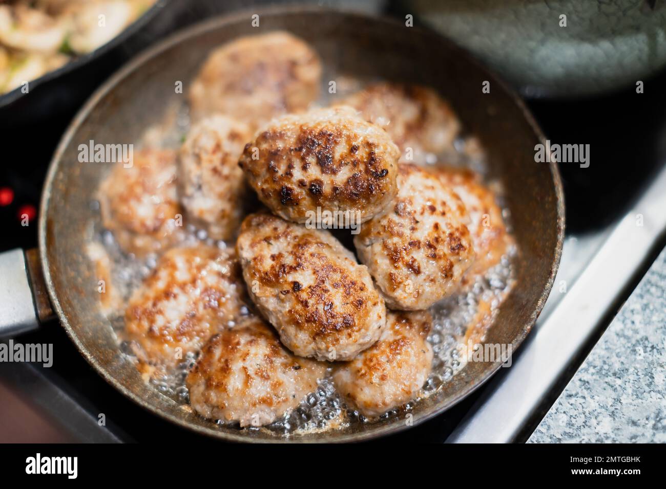 Kotleti hi-res stock photography and images - Alamy