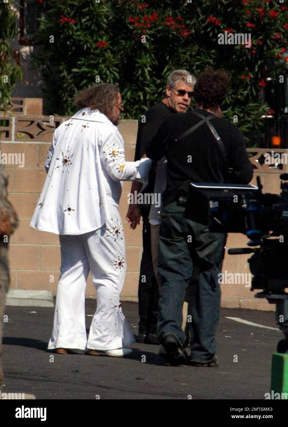 Exclusive!! Actor and Director Ron Perlman shoots a new film on set in ...