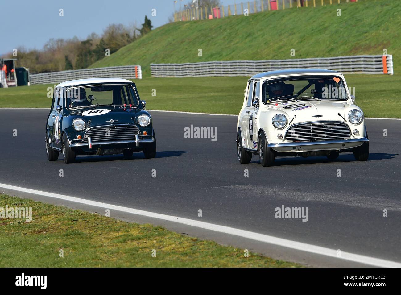 Mini vs Mini down the Bentley Straight, Phil Bullen-Brown, Mini Cooper ...