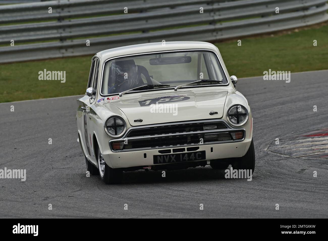 Mike Stephenson, Ford Lotus Cortina, Mintex Classic K, pre-1966 cars ...