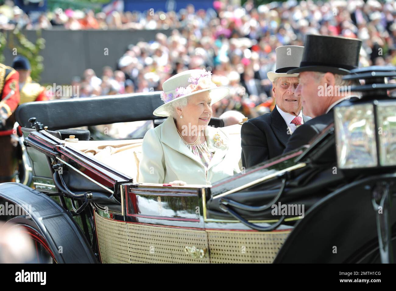 The Royal Family at Royal Ascot Day 2. The Royal Carriages, 1st ...