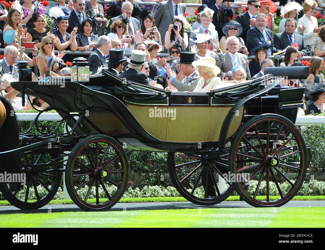 The Royal Family at Royal Ascot Day 2. The Royal Carriages, 1st ...