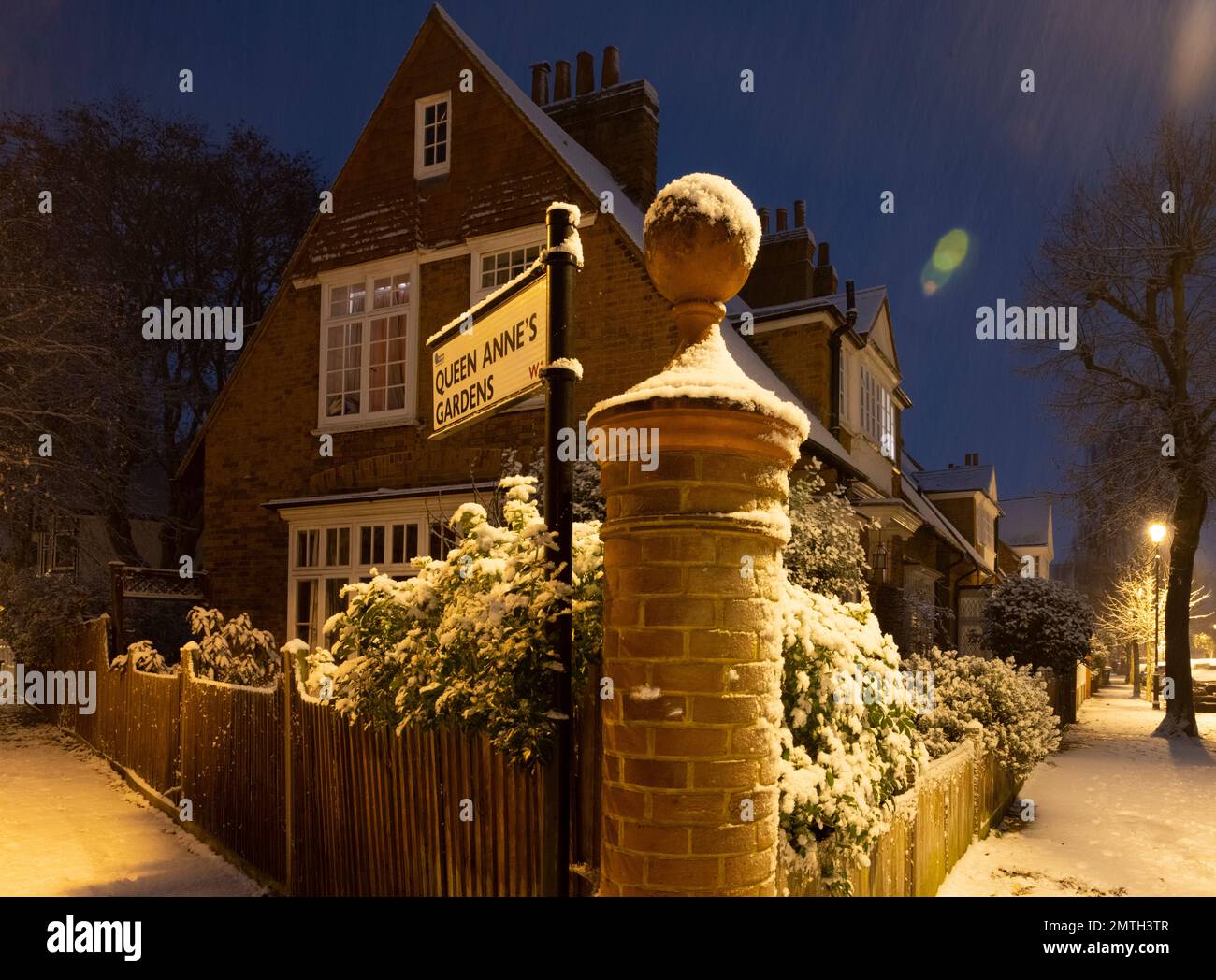 Snow falling over Arts and Crafts style houses in Bedford Park ...