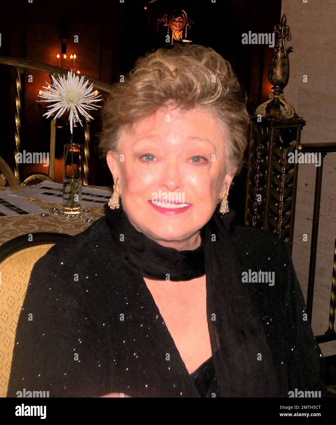 Golden Girls star Rue McClanahan speaks at a gala for the League of Chicago Theatres's 30th ...
