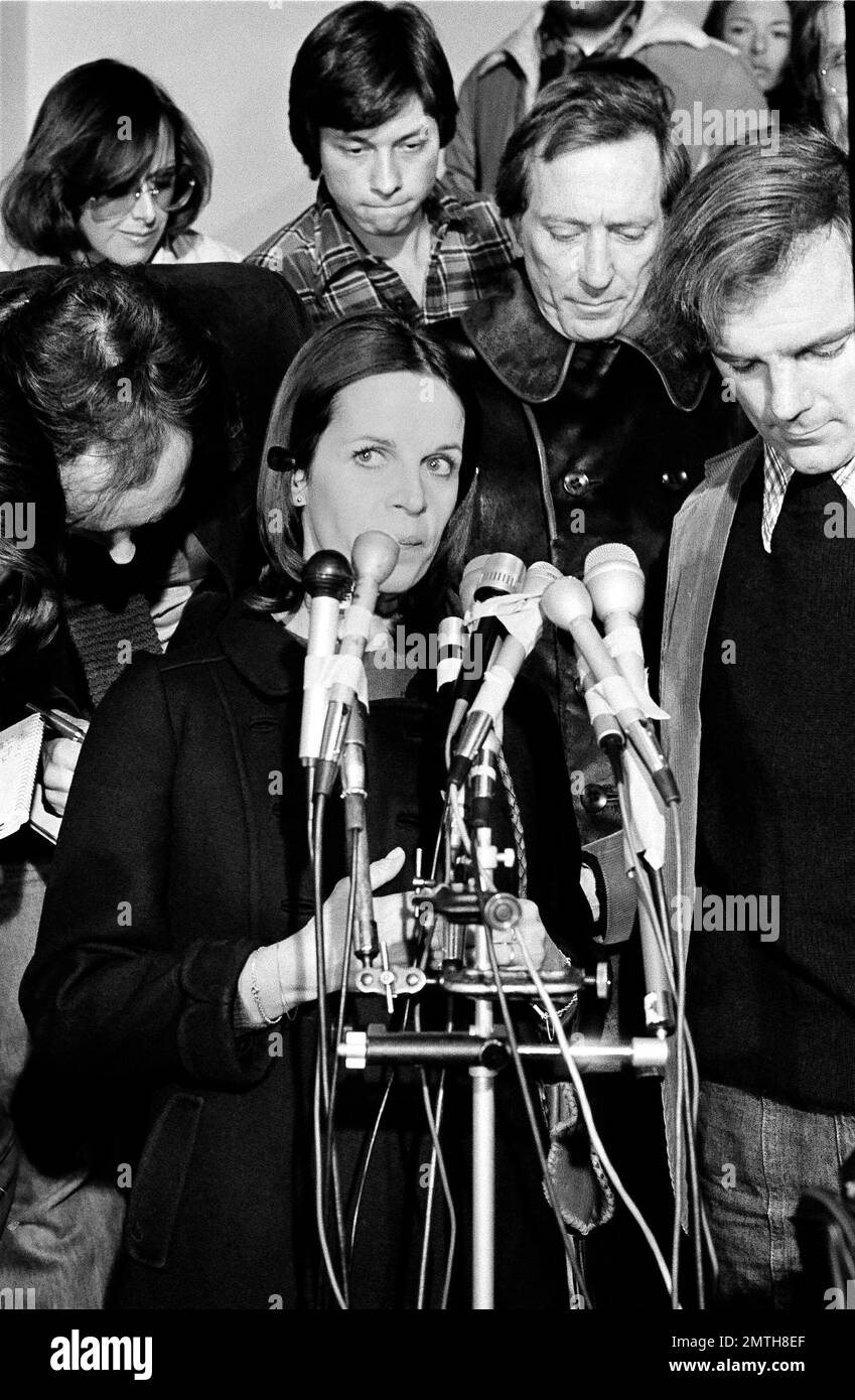Claudine Longet talks to members of the press while ex-husband Andy ...