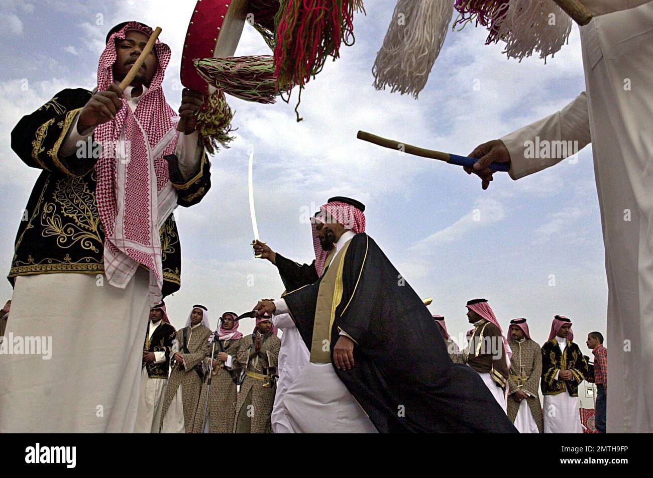 FILE- In this Jan. 7, 2005 file photo, Qatari men of the Bani Yafe ...