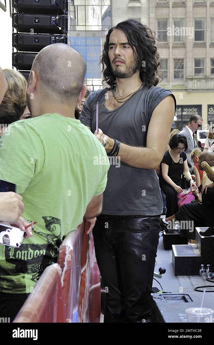 Russell Brand films his new movie "Get Him to the Greek" on set at NBC ...