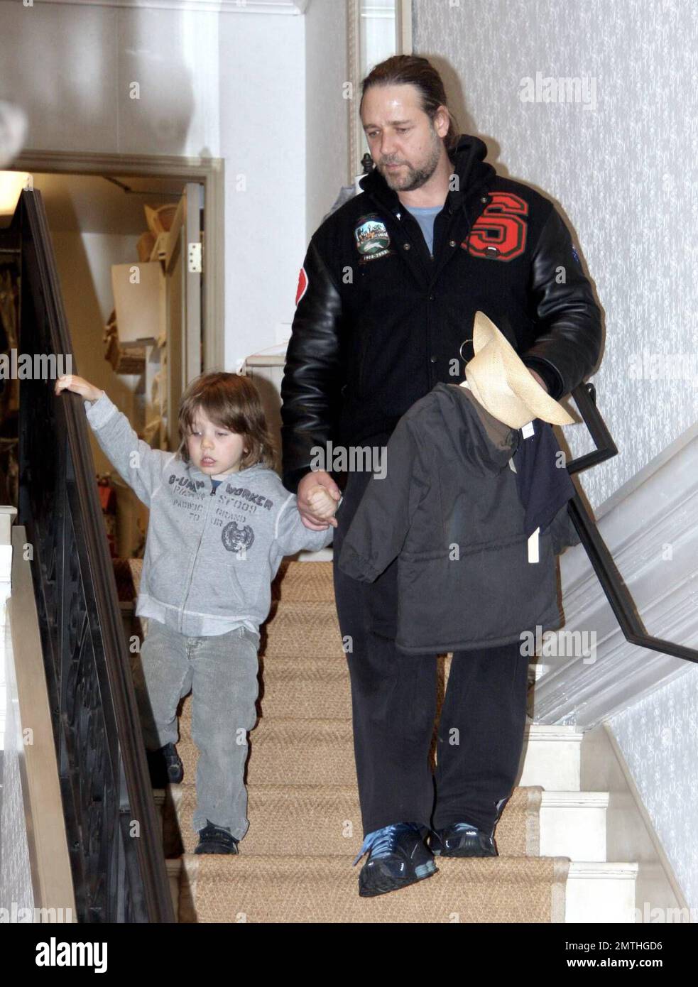 Russell Crowe shows he is a hands-on dad during a shopping spree in LA ...