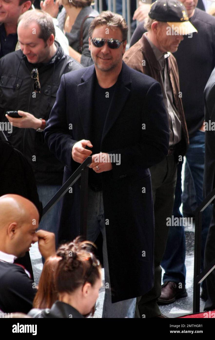 Actor Russell Crowe unveils his star on the Hollywood Walk of Fame ...