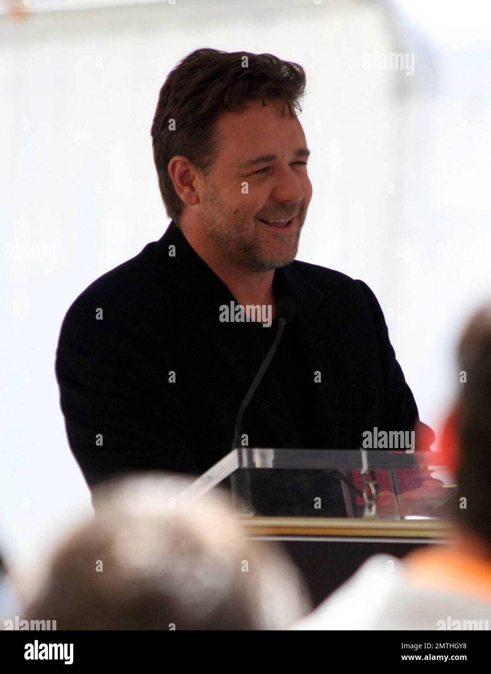 Actor Russell Crowe unveils his star on the Hollywood Walk of Fame ...