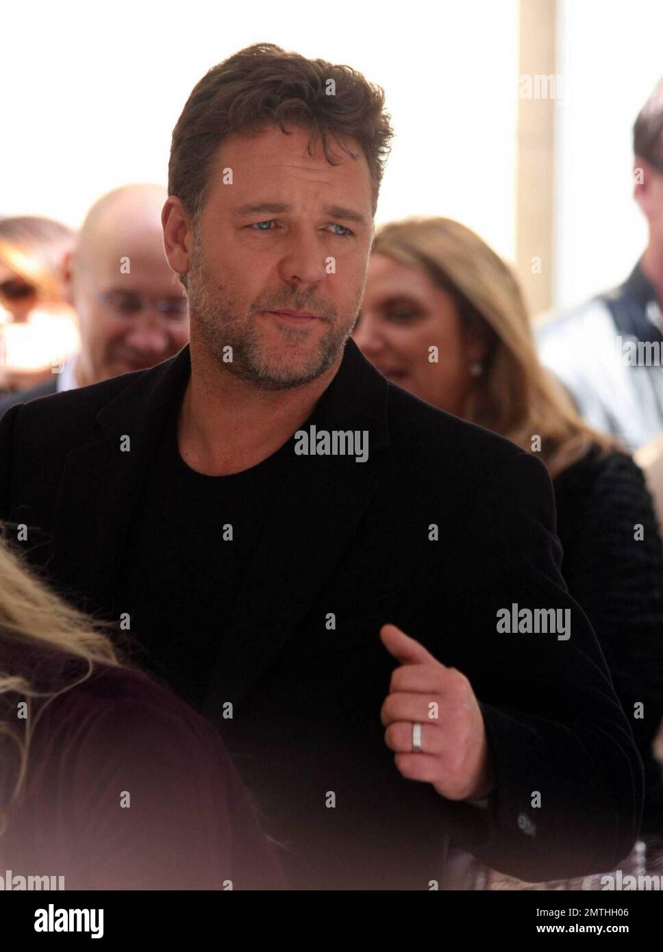 Actor Russell Crowe unveils his star on the Hollywood Walk of Fame ...