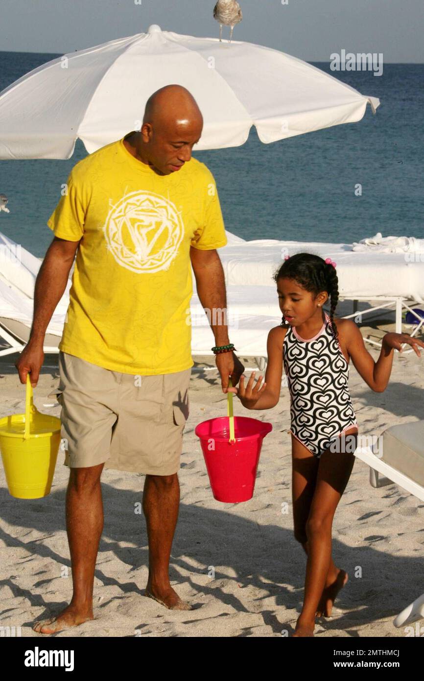 Hip Hop Mogul Russell Simmons takes daughters Ming Lee and Aoki Lee ...