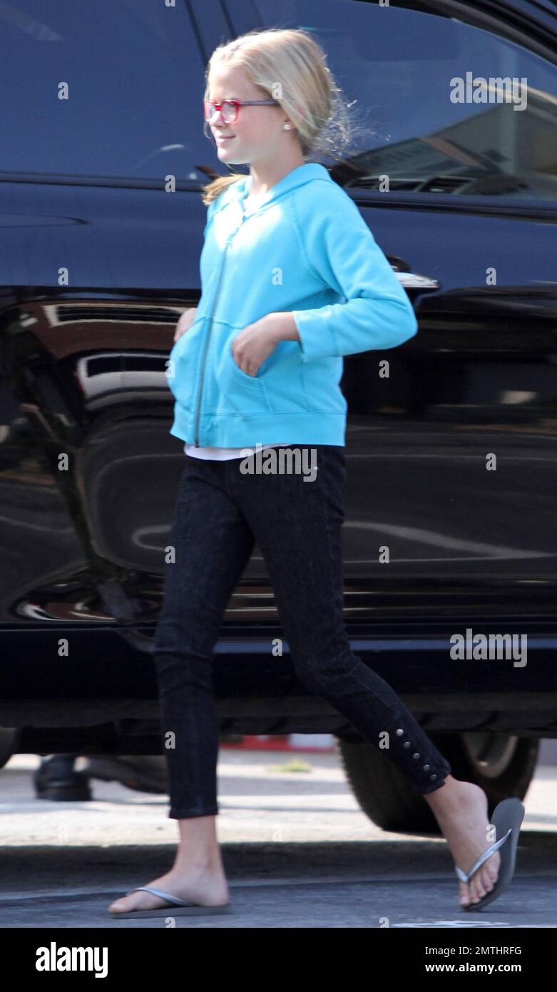 EXCLUSIVE!! Actor Ryan Phillippe takes his darling daughter Ava ...