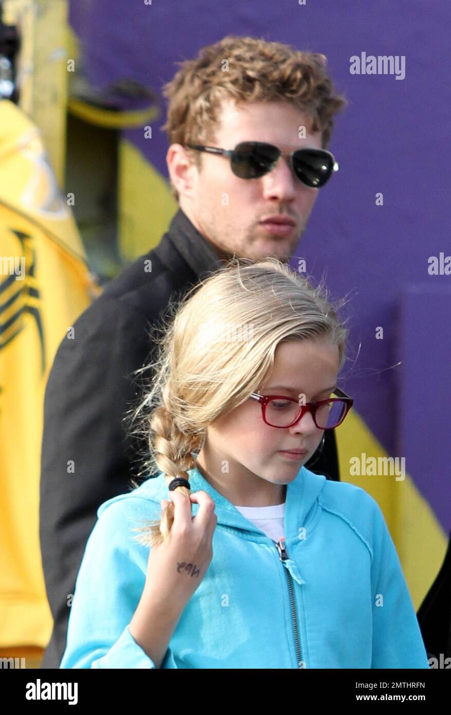 EXCLUSIVE!! Actor Ryan Phillippe takes his darling daughter Ava ...