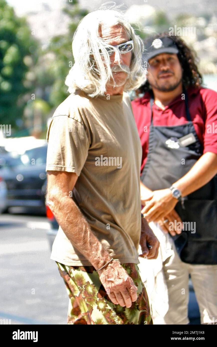 Exclusive!! Sam Elliott spends Labor Day at the Country Mart in Malibu ...
