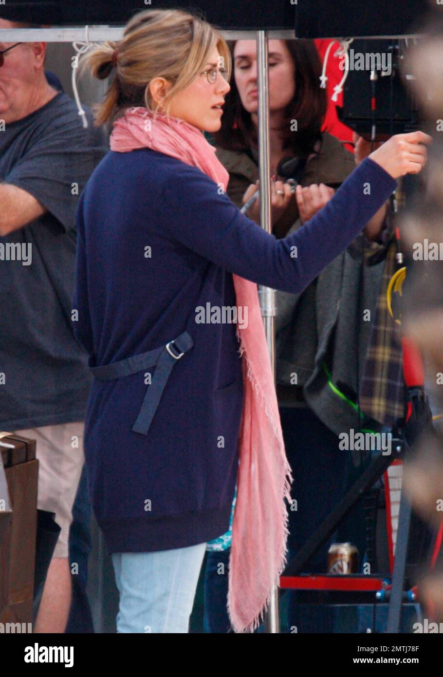 Adam Sandler and Jennifer Aniston shoot a scene for their new film ...