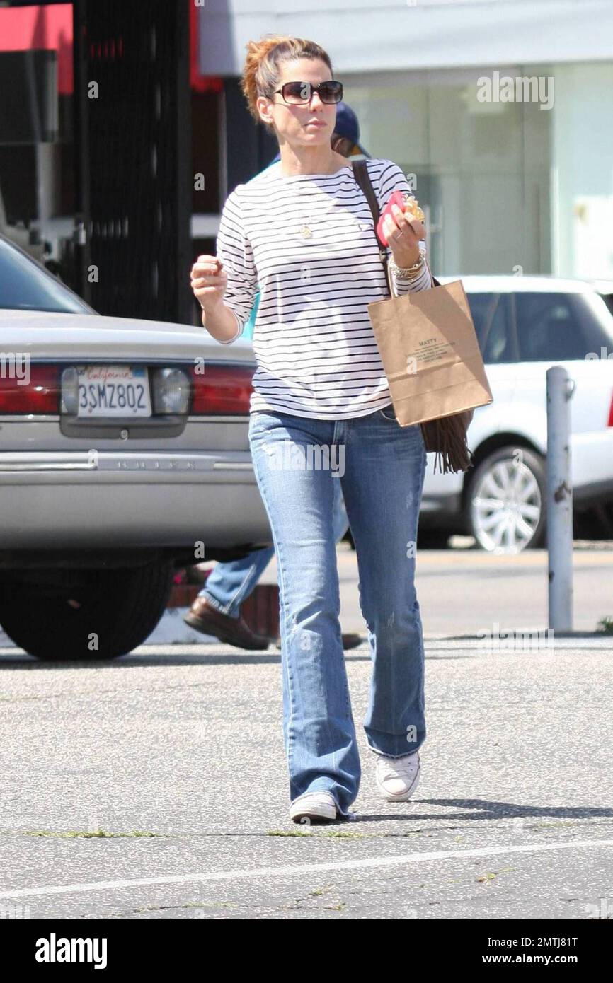 Exclusive!! Sandra Bullock aleaves Matty European Skin Care eating what ...