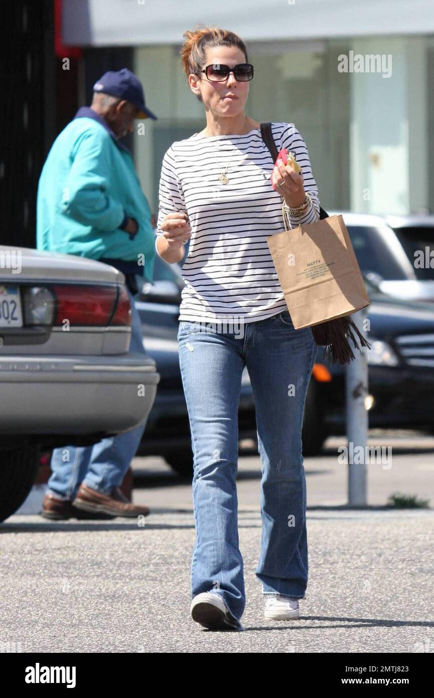 Exclusive!! Sandra Bullock aleaves Matty European Skin Care eating what ...