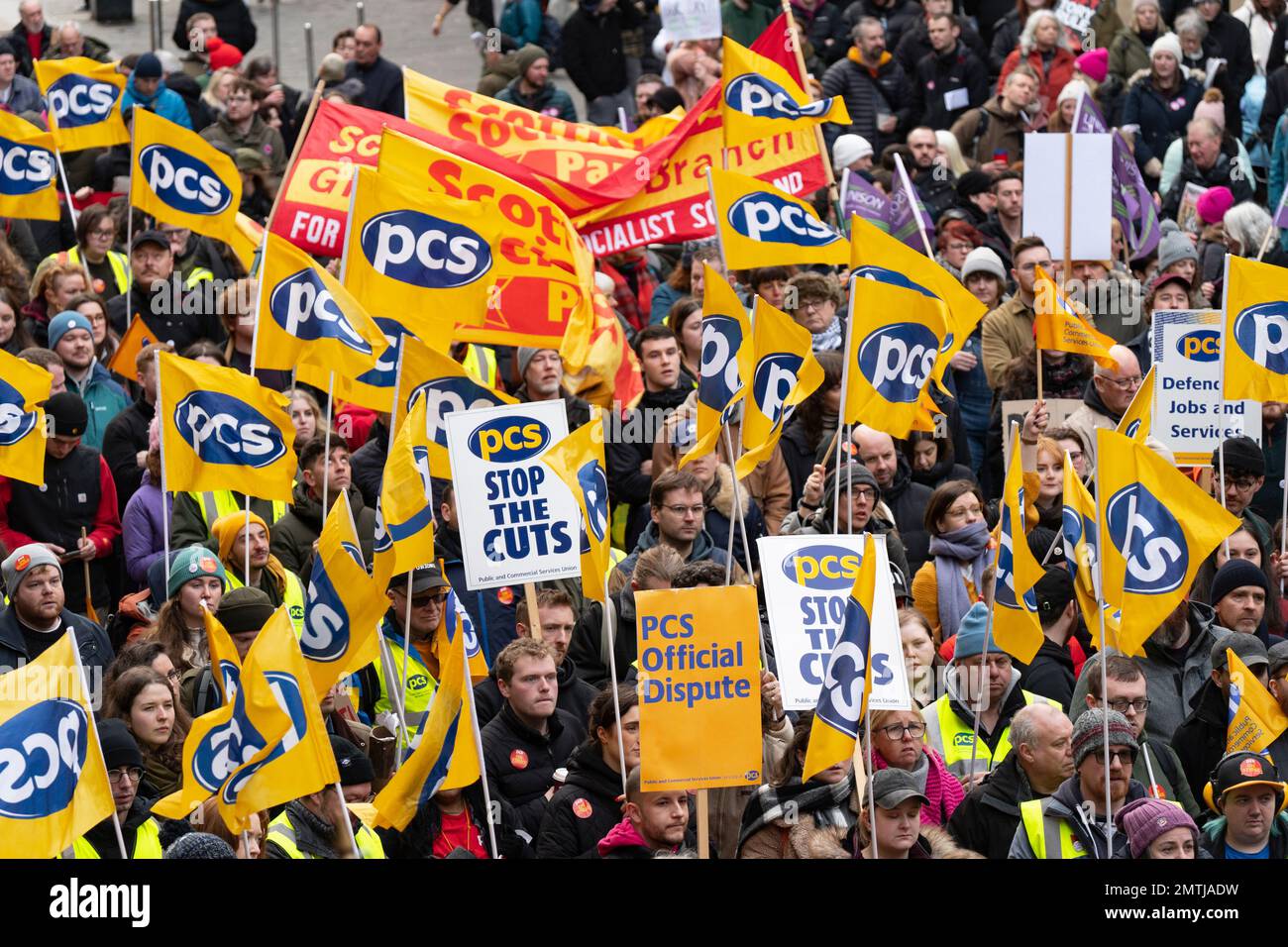 Glasgow, Scotland, UK. 1 February 2023. Large crowd of union members at ...