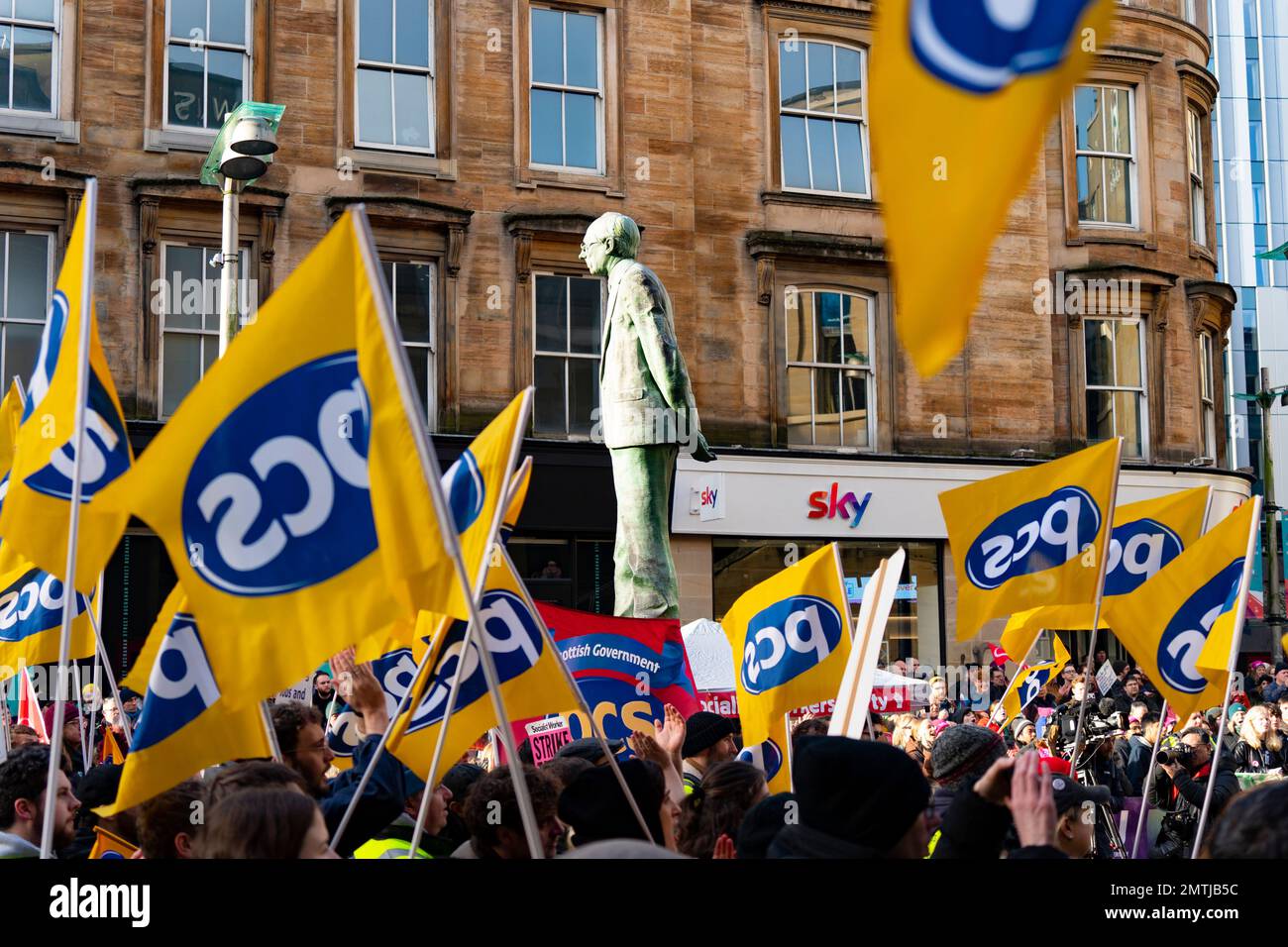 Uk strikes 2023 hi-res stock photography and images - Alamy