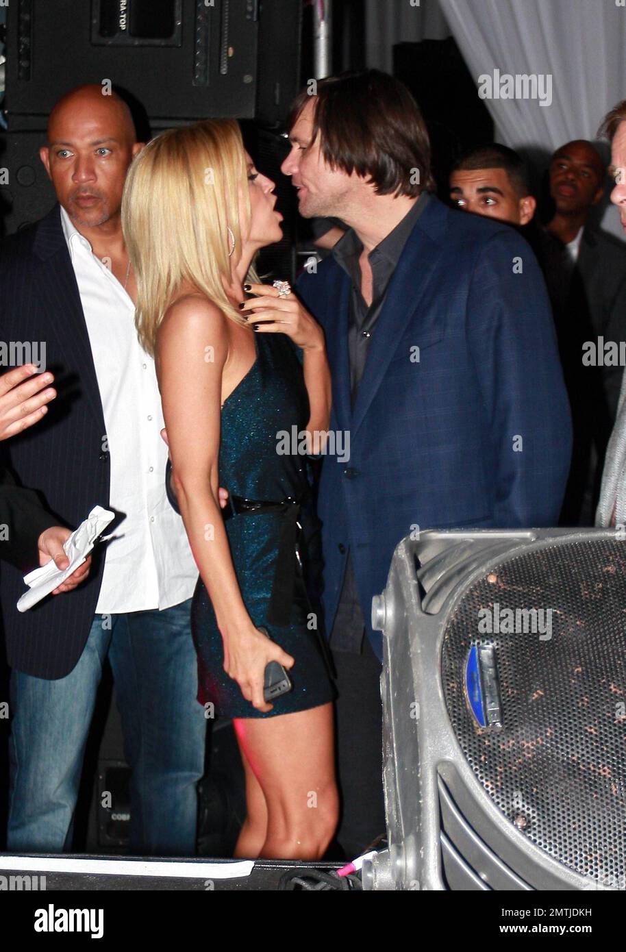 Jim Carrey and Jenny McCarthy co-host "Saturday Night Spectacular ...