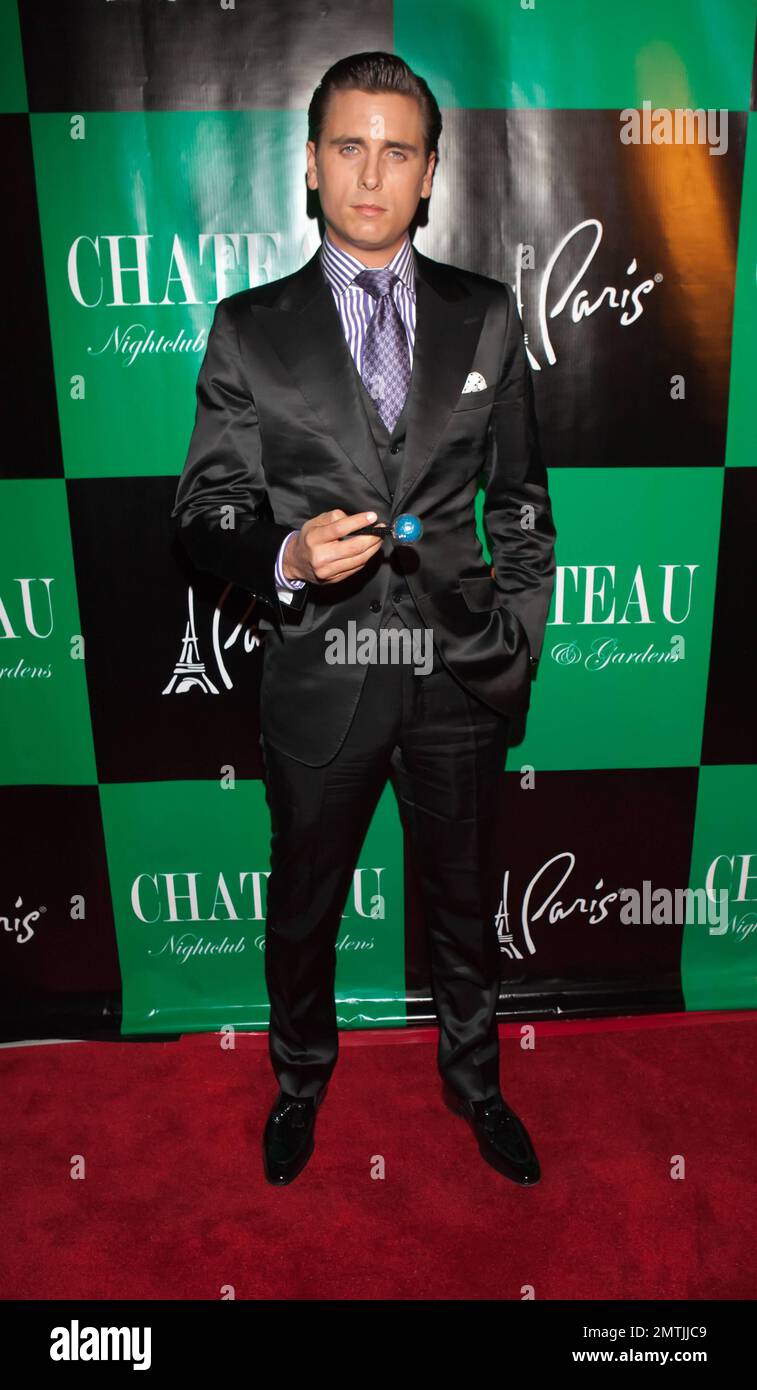 Scott disick suit hi-res stock photography and images - Alamy